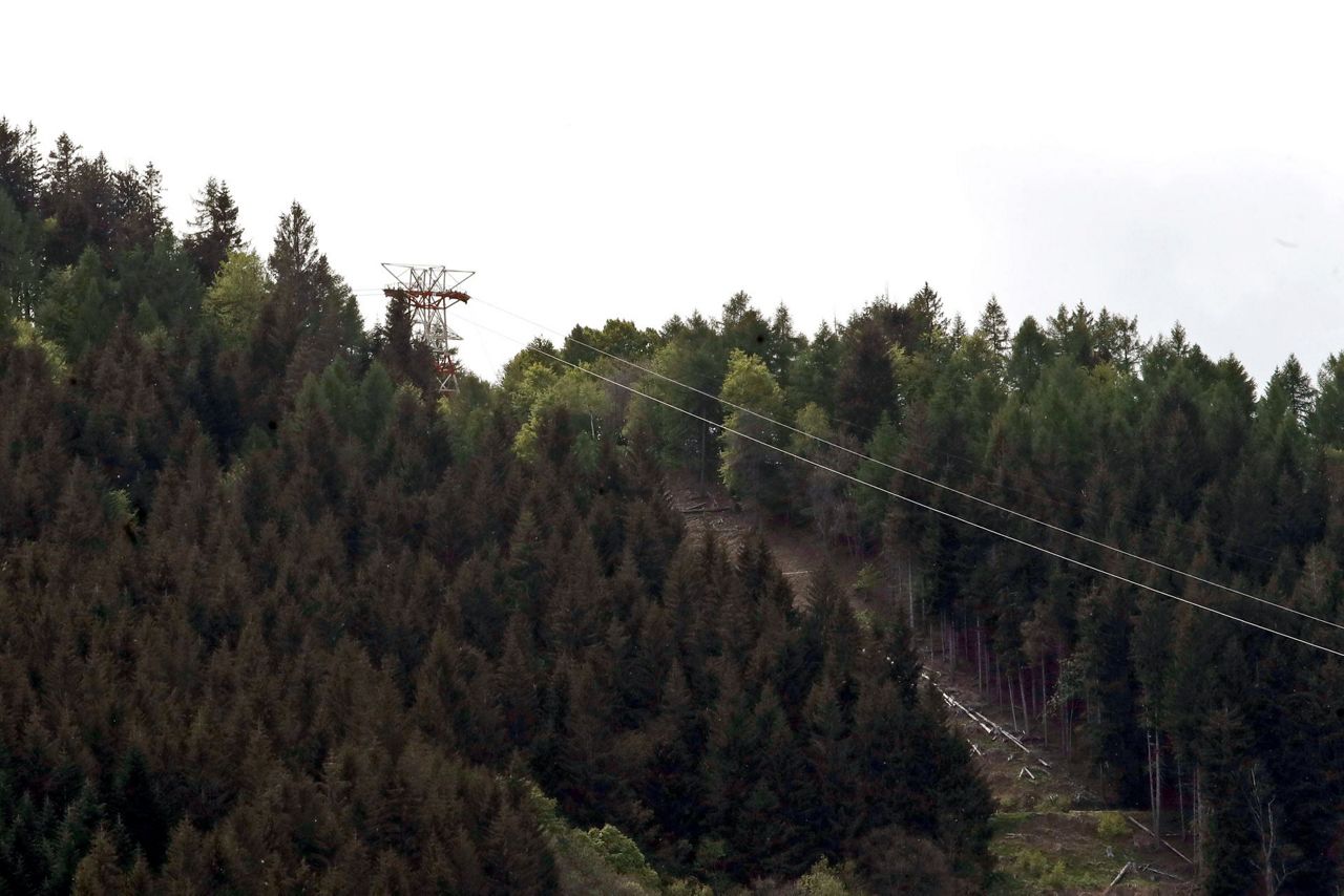 Italy probes cable car crash as lone child survivor recovers