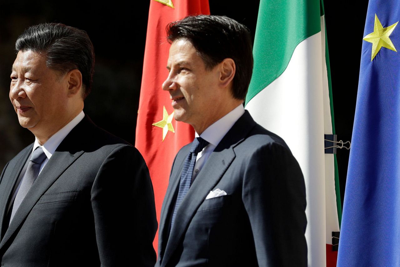 Italy, China sign memorandum deepening economic ties