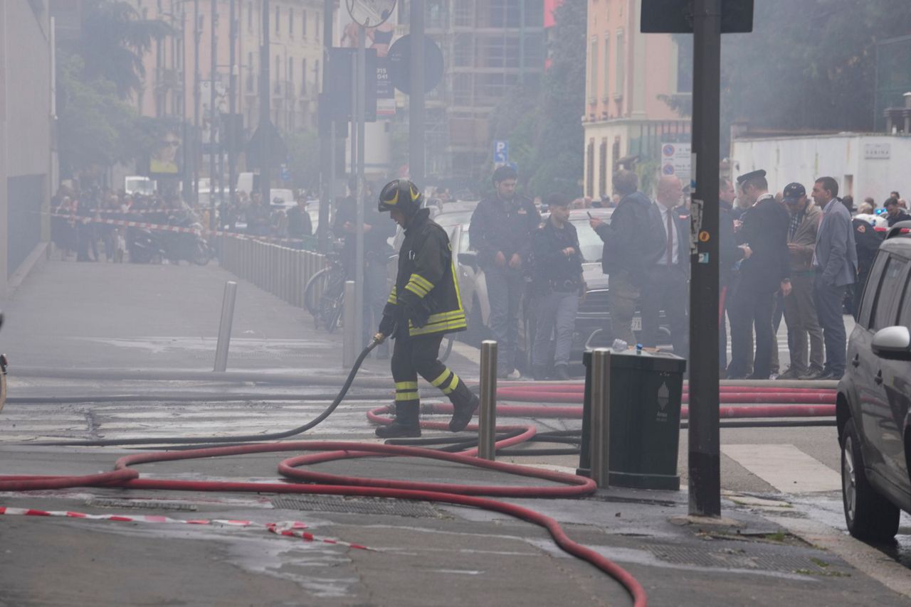 Van carrying oxygen tanks explodes in Milan; driver injured