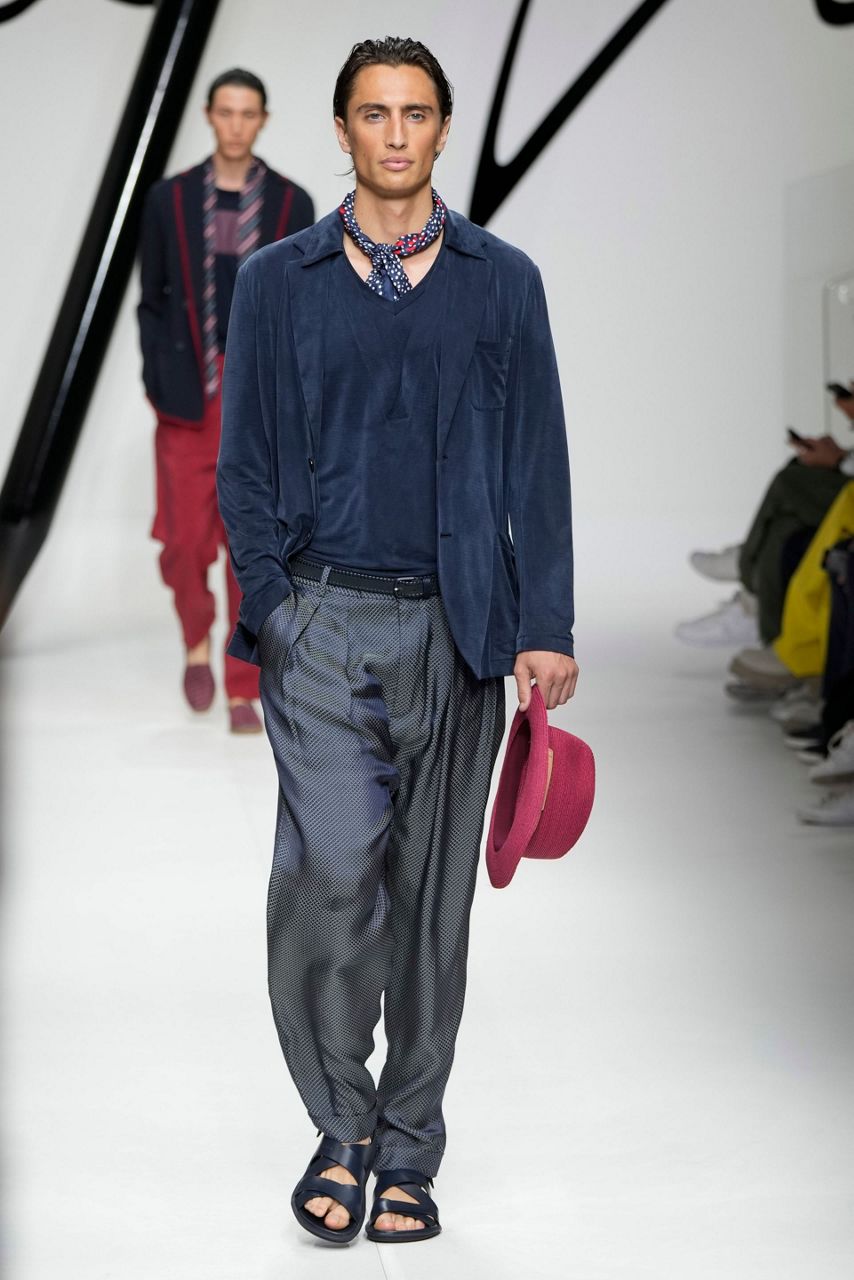 Giorgio Armani, Zegna present fluid elegance for the next hot season as ...