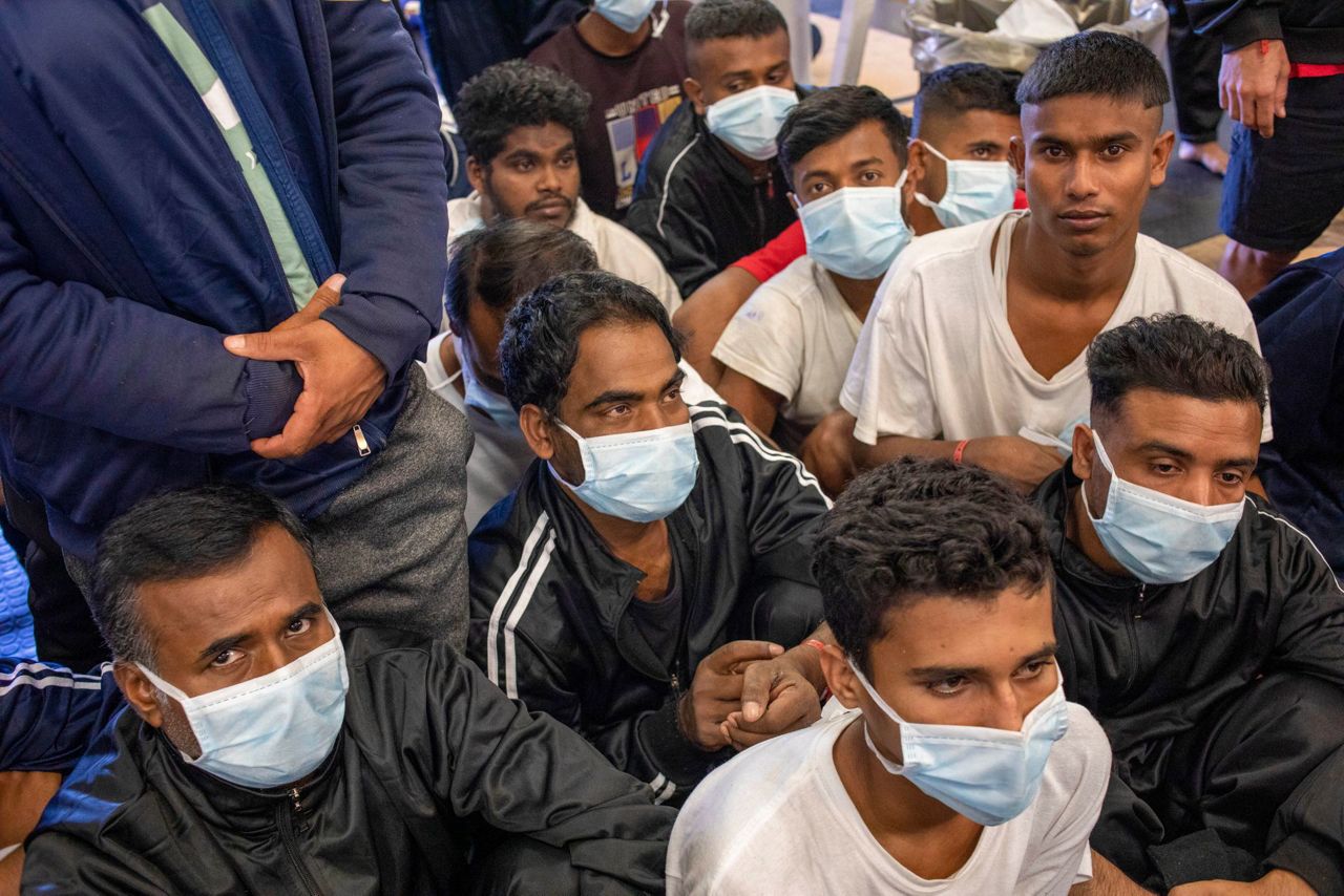 German aid group: 89 migrants allowed to disembark in Italy