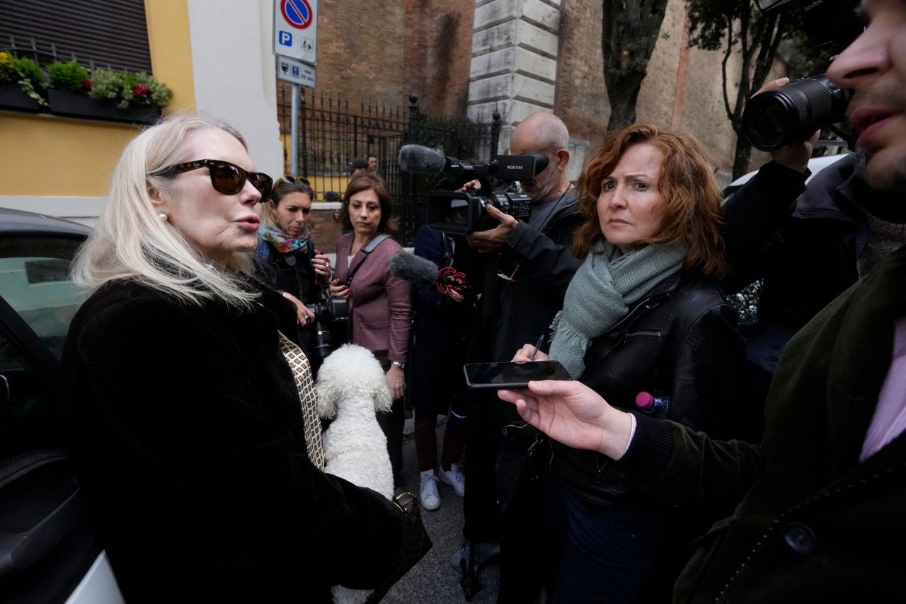 Texan princess evicted from Rome villa, Caravaggio stays