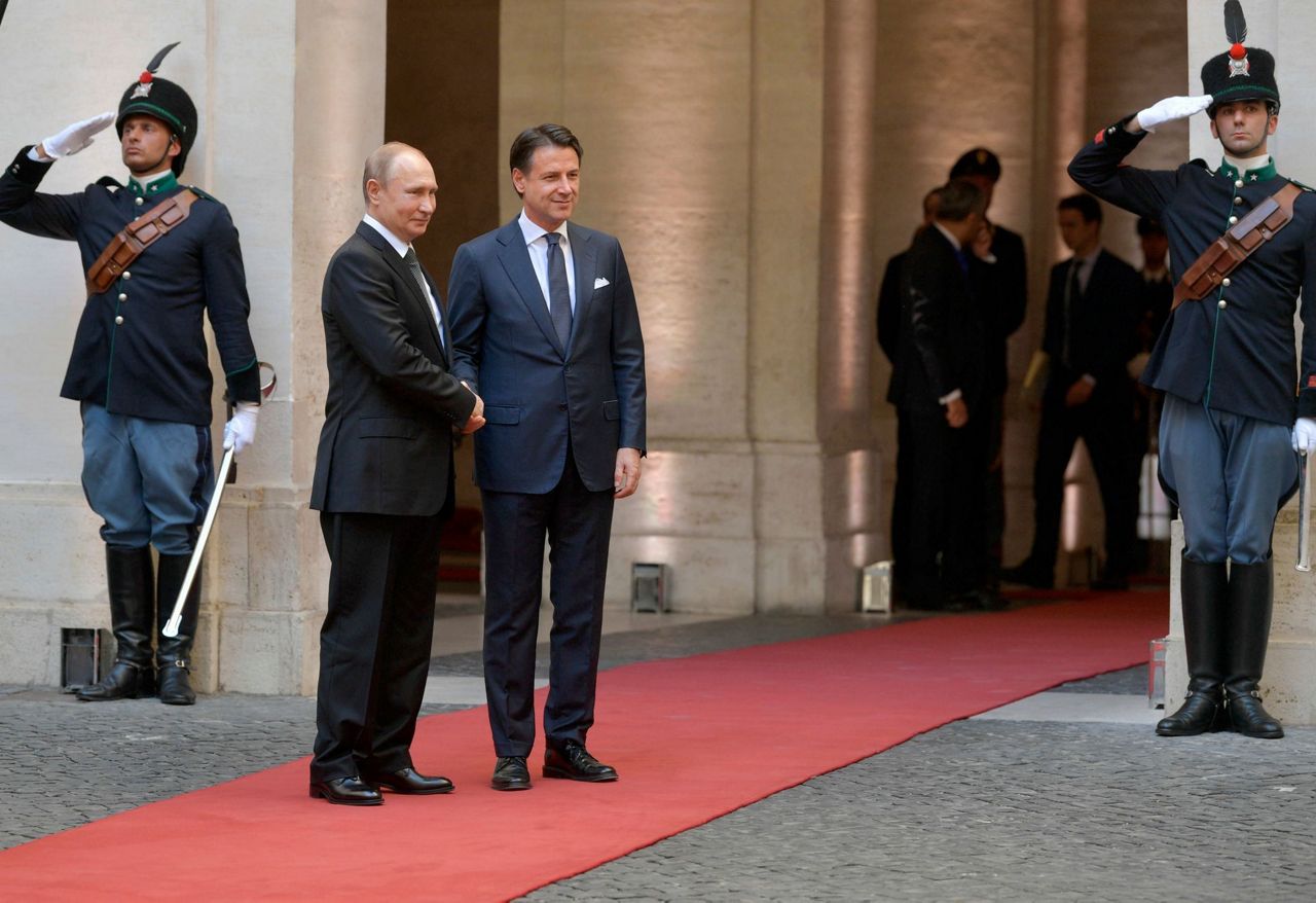 Putin to meet pope, Italian leaders on one-day visit to Rome