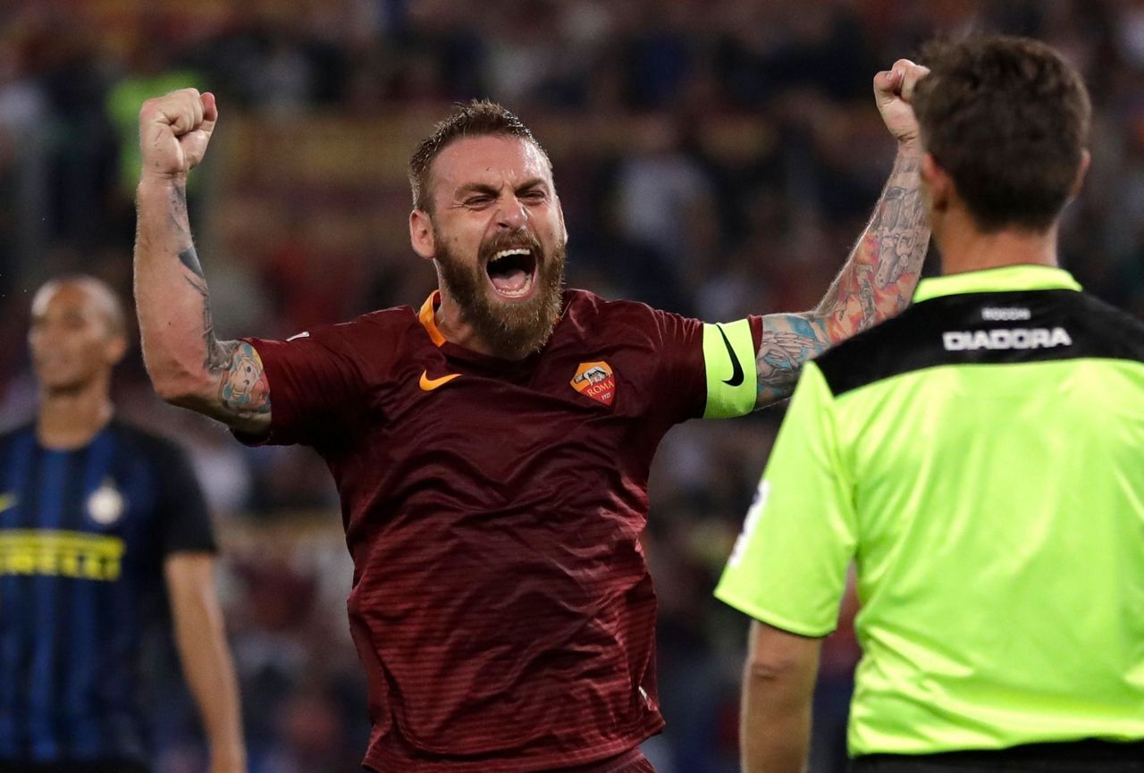 Roma captain De Rossi to leave club after 18 years