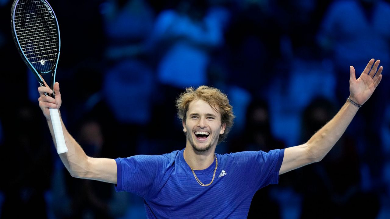 A sign for '22: Zverev dominates to claim ATP Finals trophy