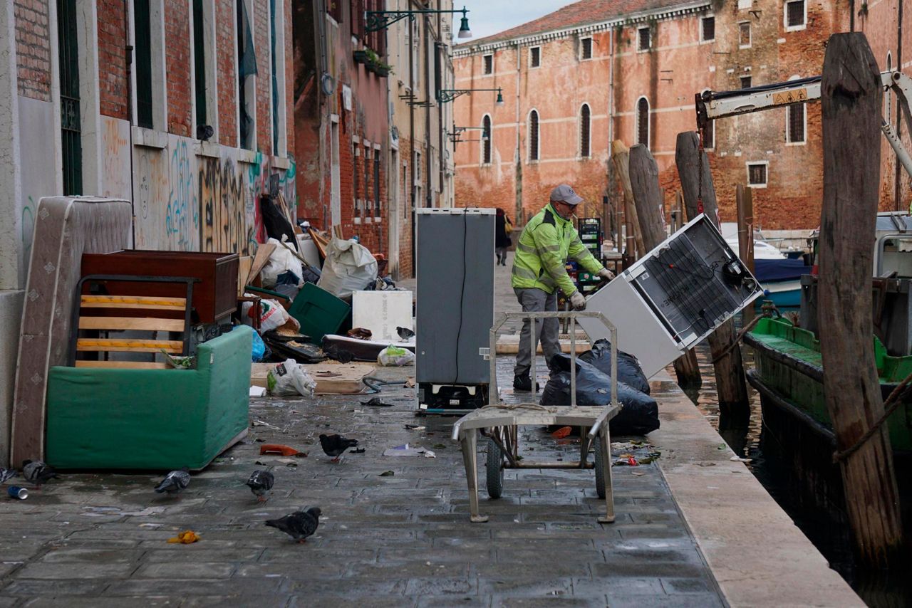 Venice’s dwindling population faces mounting woes