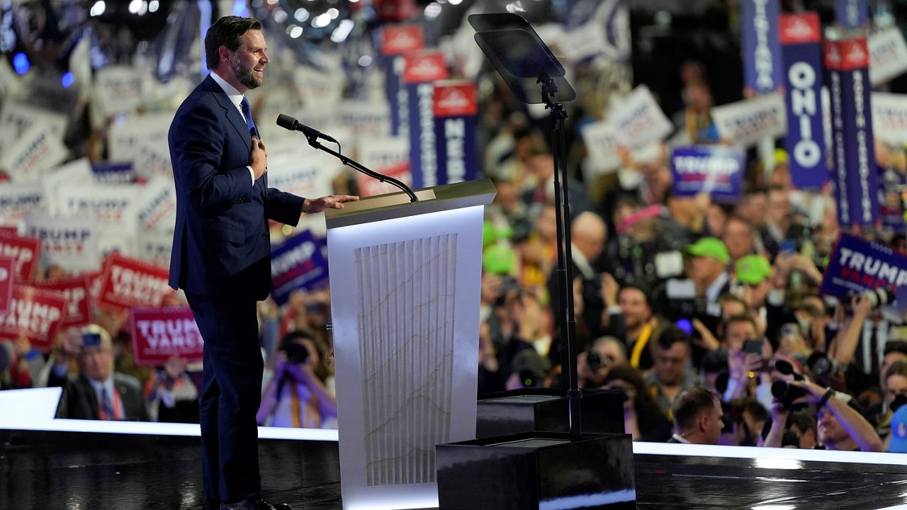 Vance gives first speech at RNC