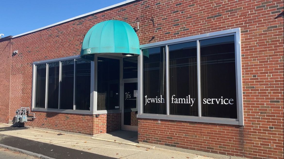 JFS asking residents to help migrants with temporary housing