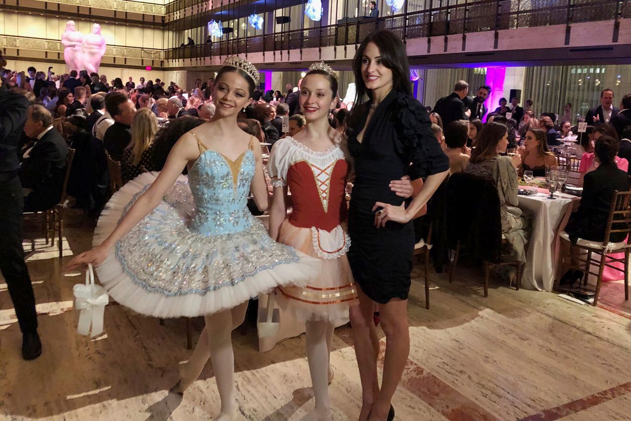 Moves like Jagger: Mick's partner debuts Stones-themed dance