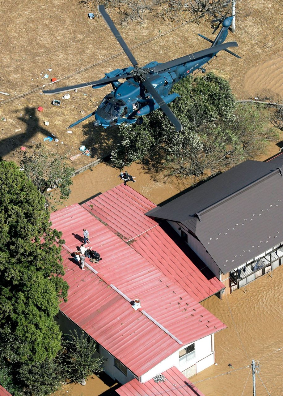 Rescue efforts begin after typhoon causes flooding in Japan