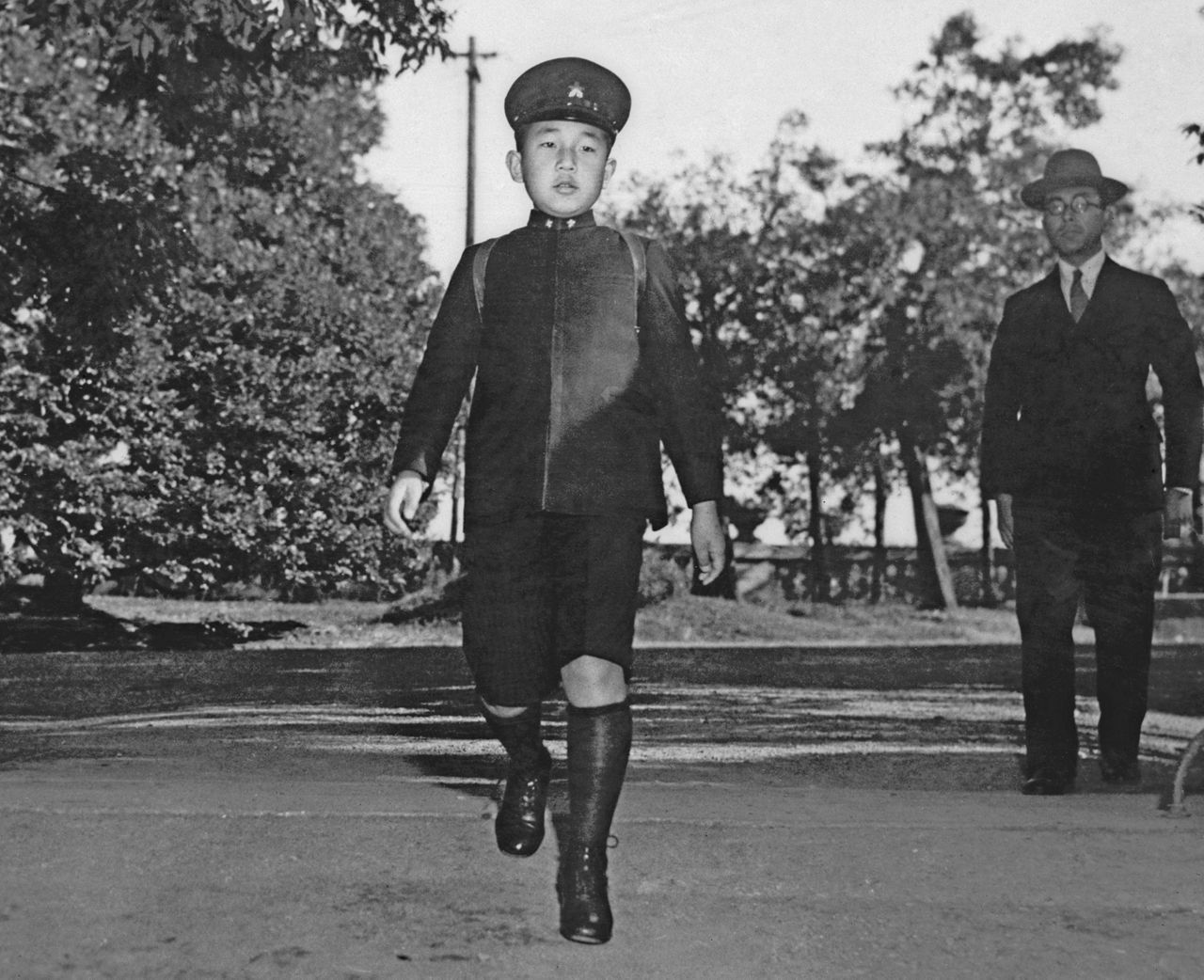 Japan emperor marks last birthday on throne, prays for peace