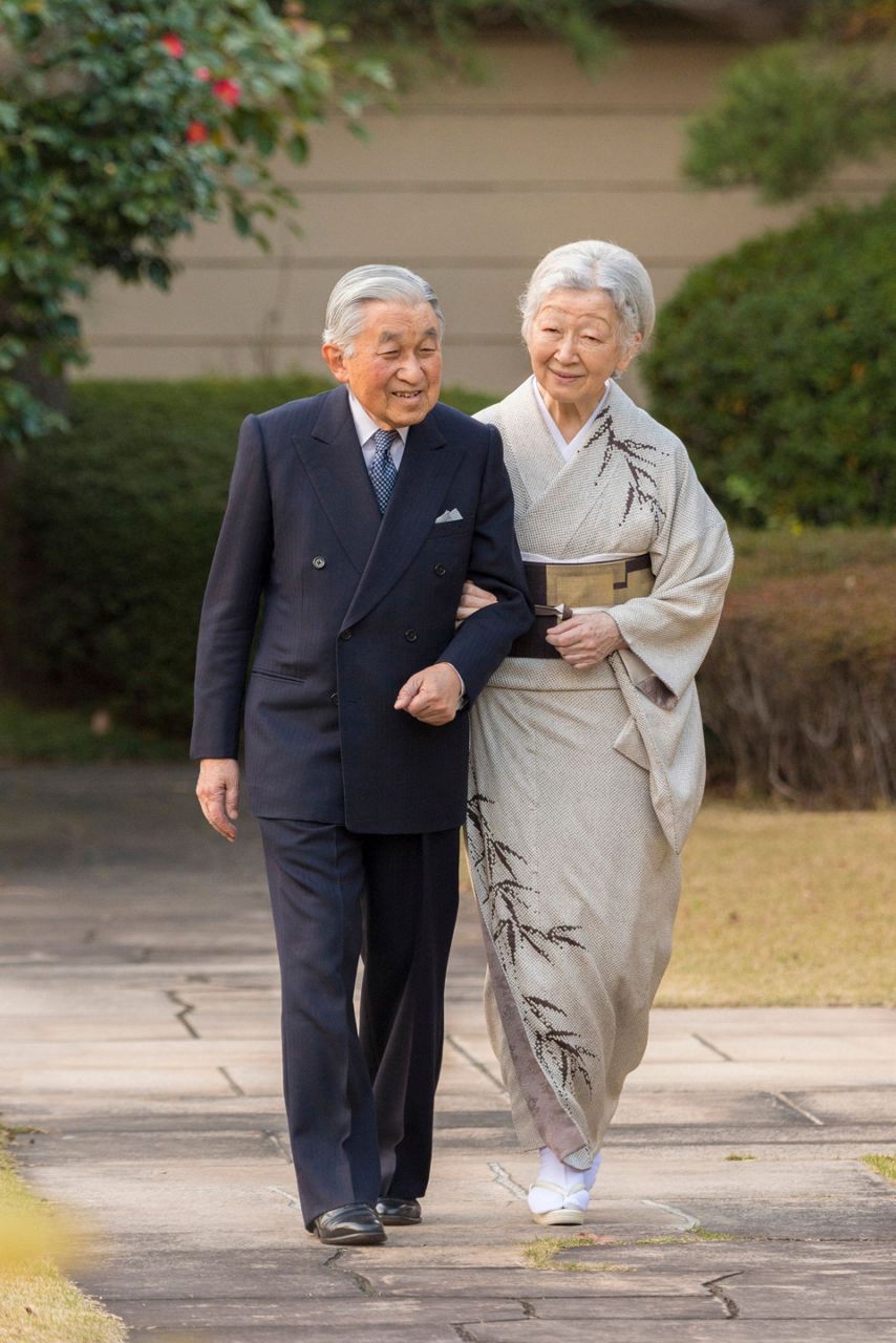 Japan emperor marks last birthday on throne, prays for peace