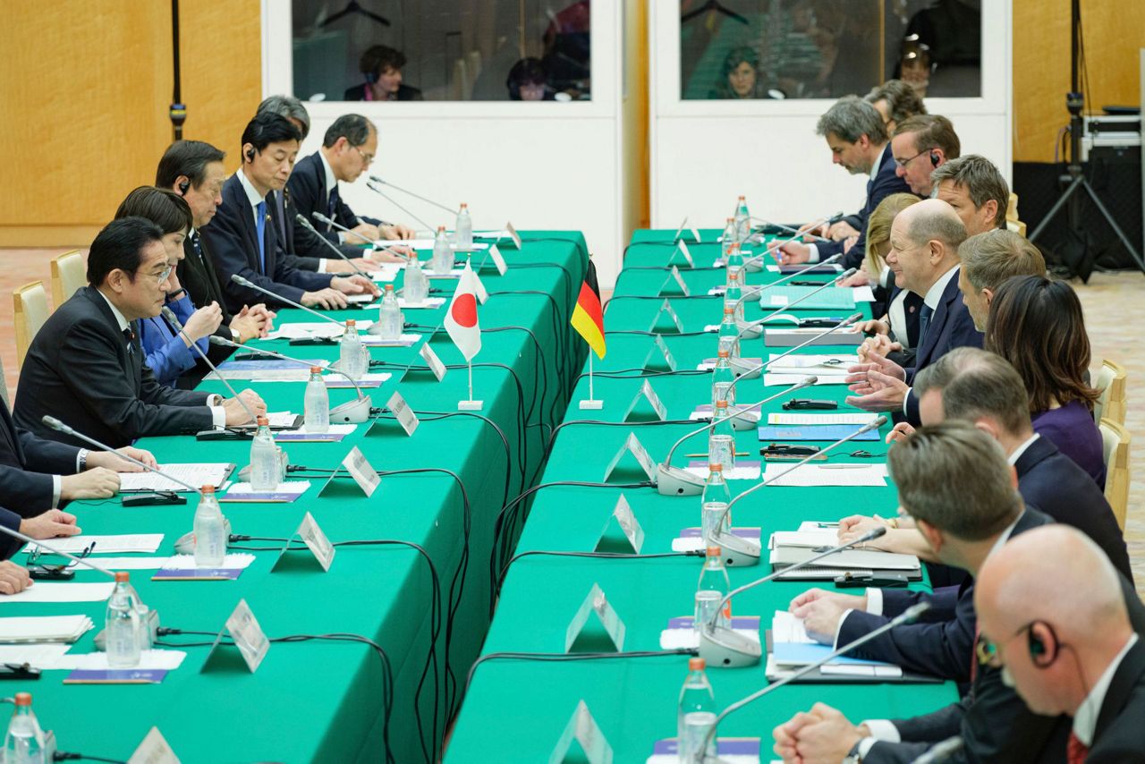 Scholtz visits Japan to firm up economic, defense ties