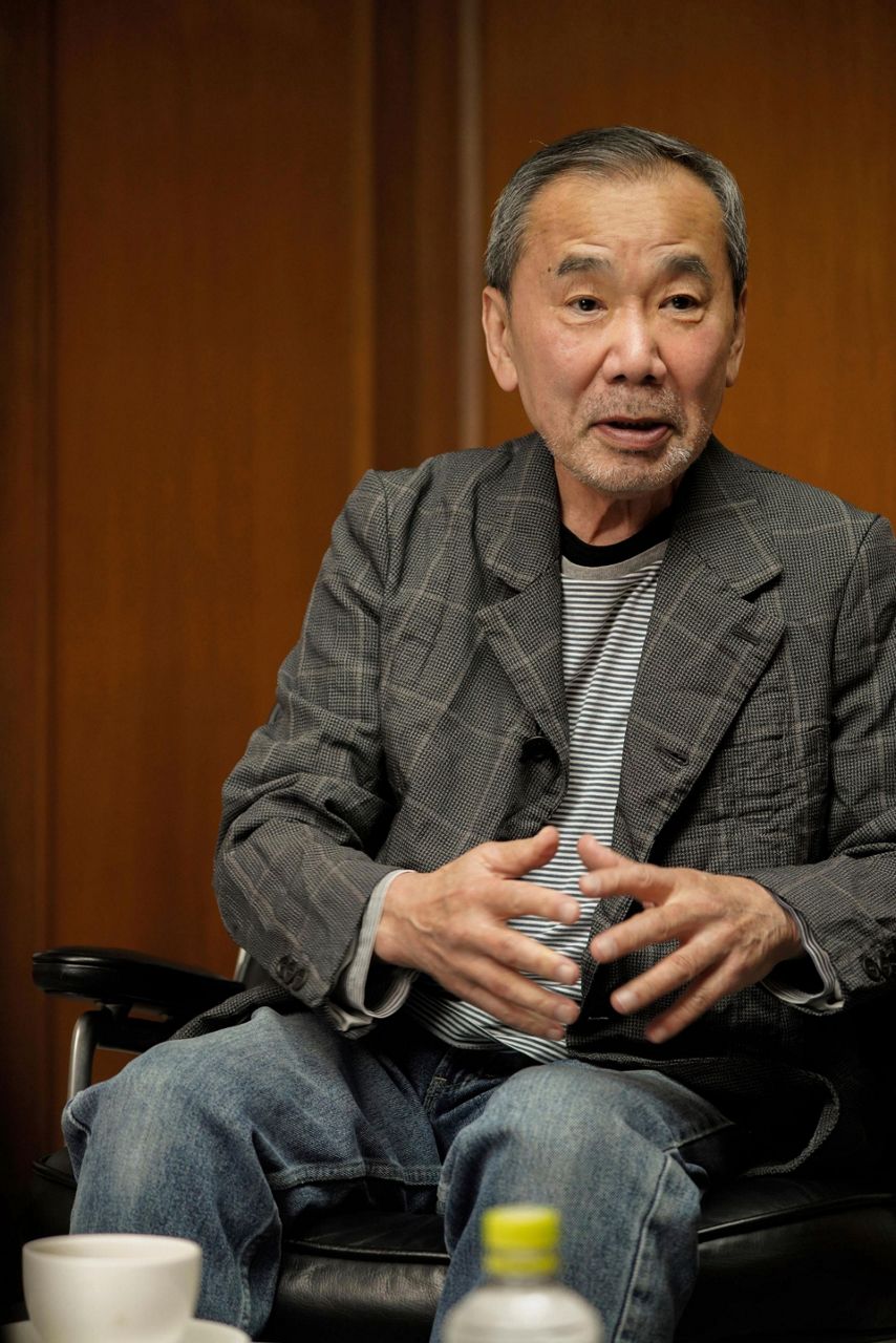 In new book, Murakami explores walled city and shadows