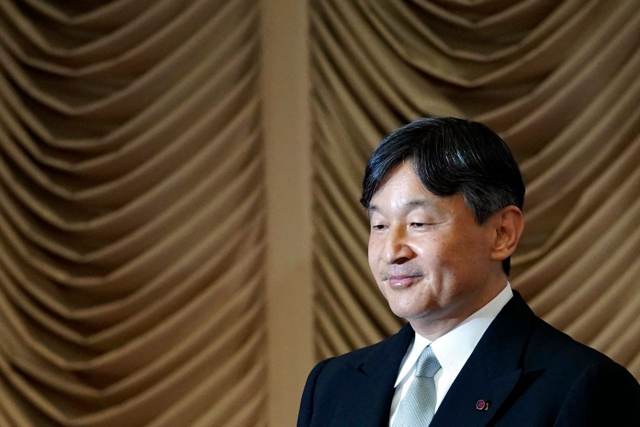 New emperor opens Japan's Diet, now wheelchair accessible