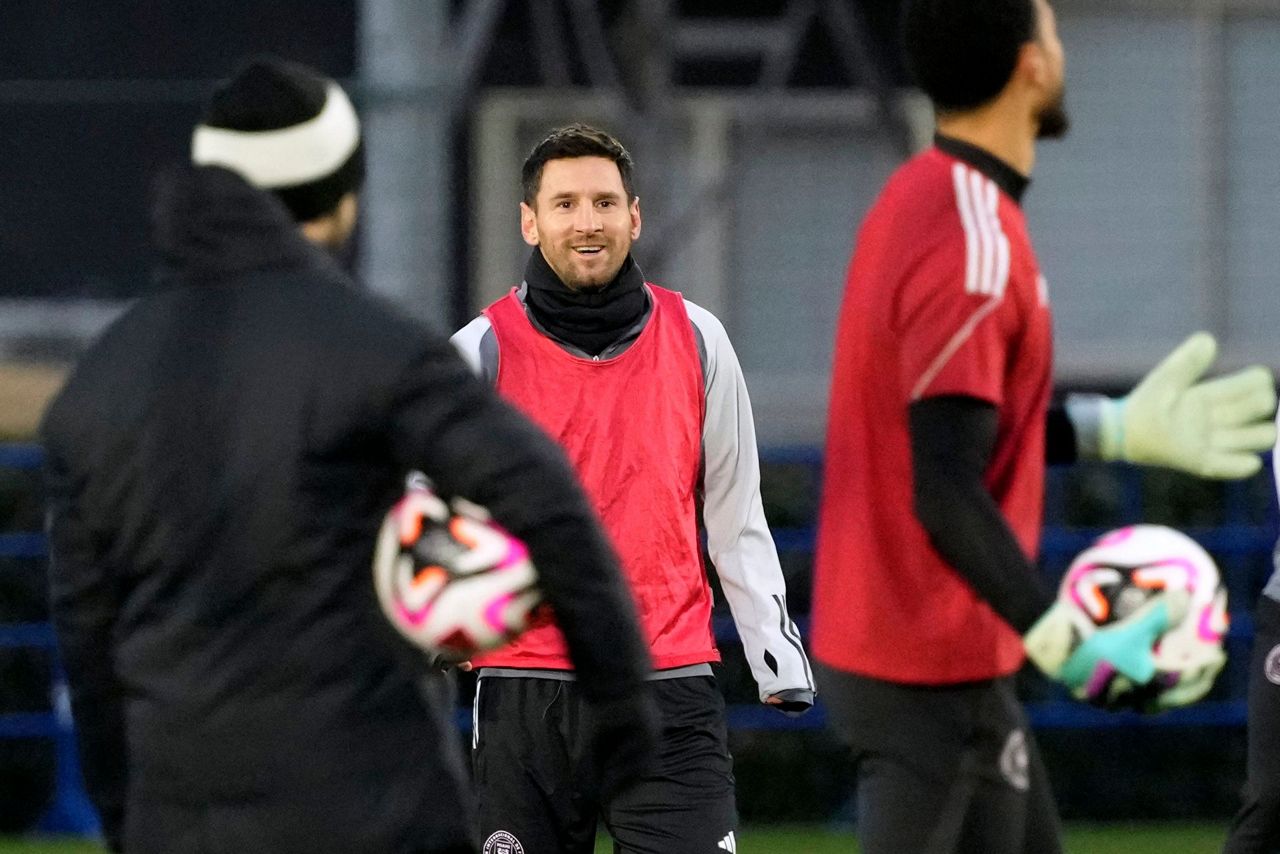 Messi says he "feels much better" and hopeful of playing in Tokyo after ...
