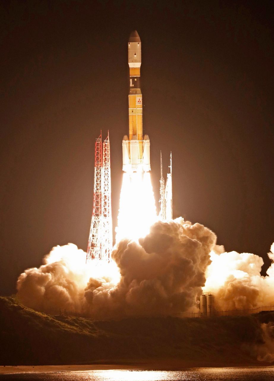 Japanese rocket blasts off with batteries for space station