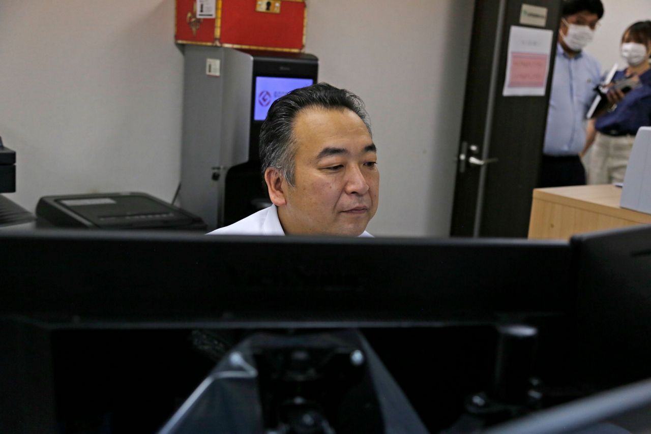 Pot-bellied Japanese security guards reach TikTok stardom