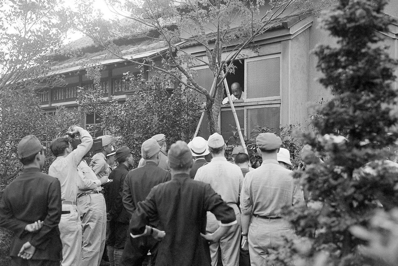 US documents solve mystery of war criminal Tojo's remains