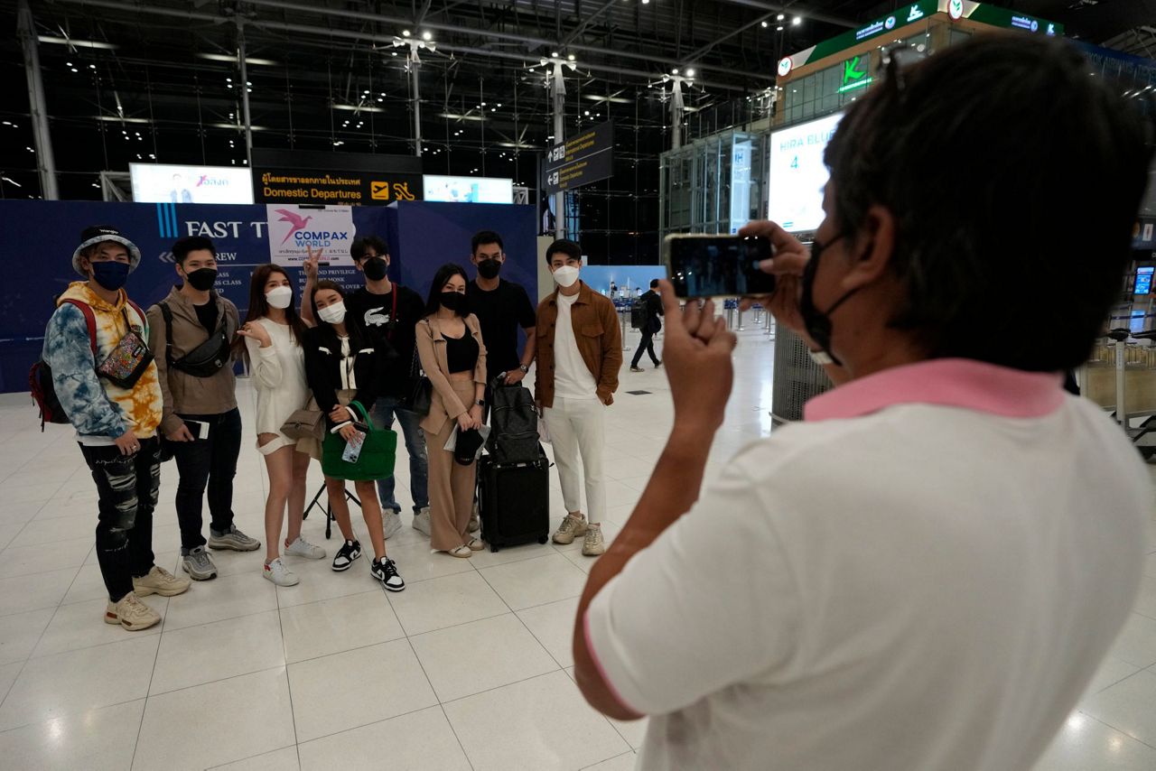 As COVID fears ebb, Japan readies for tourists from abroad