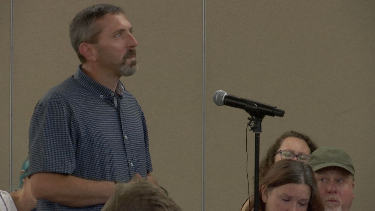 Kentucky veteran says cannabis saved his life at town hall