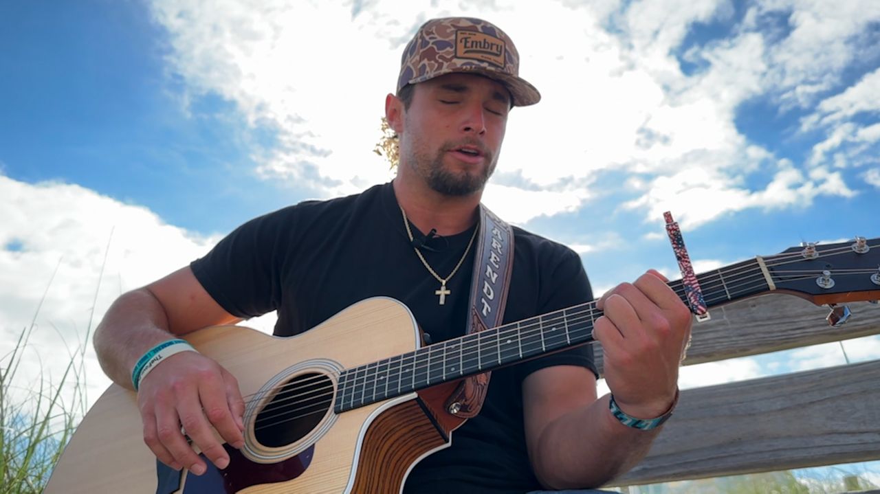 UNCW baseball's Jayson Arendt turns country music star