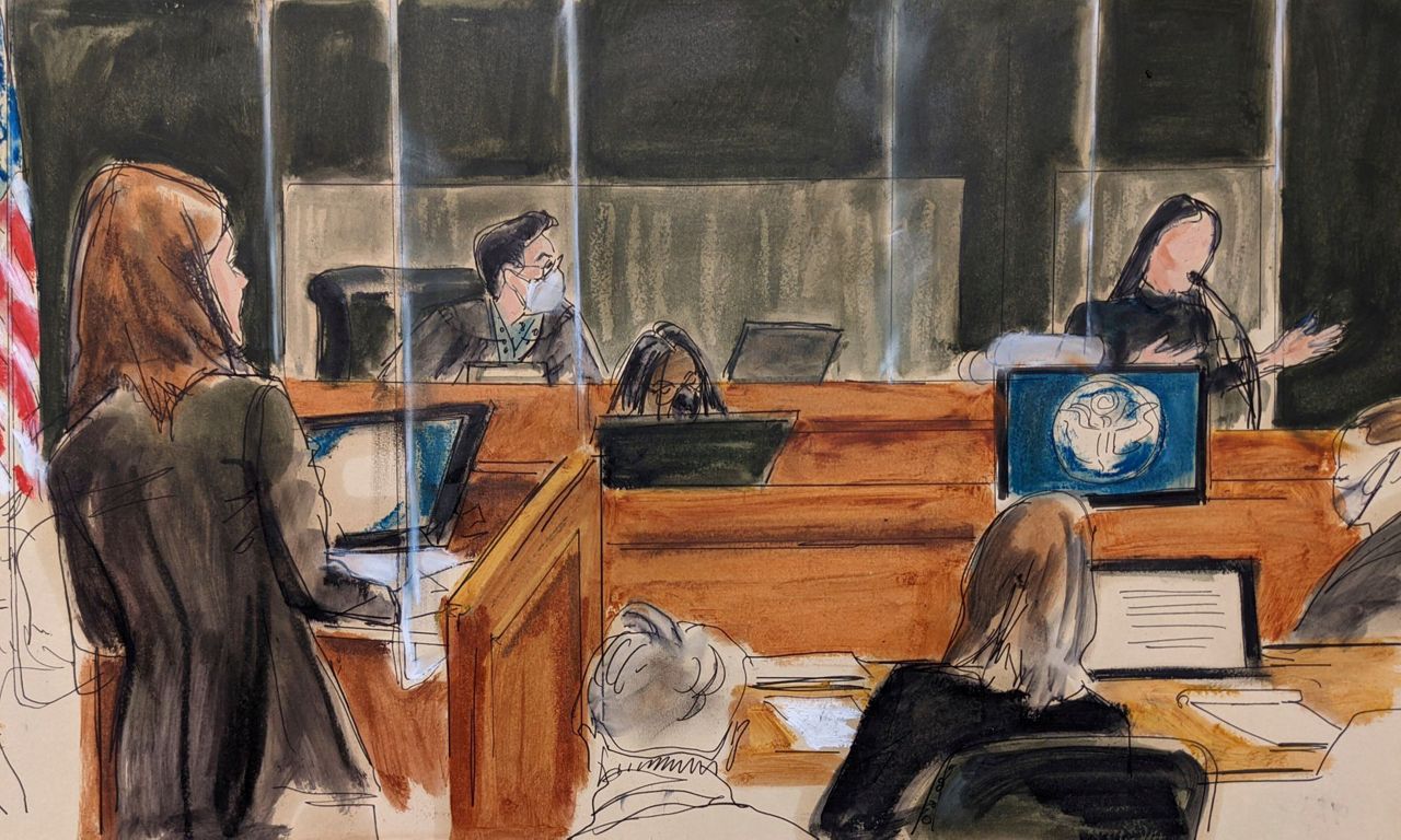 Epstein pilot resumes testimony at Ghislaine Maxwell trial