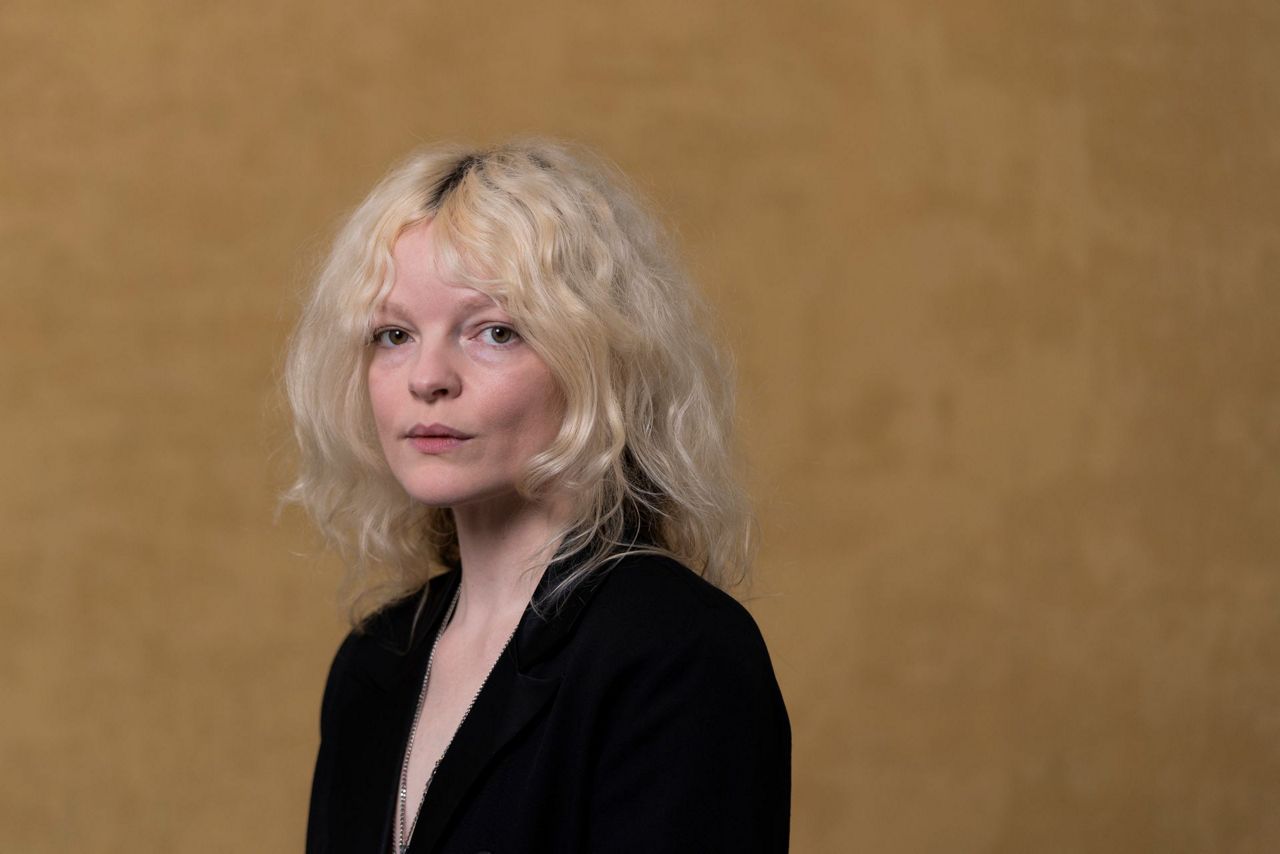 Singer-songwriter Jessica Pratt's latest album is a distinct shift from ...