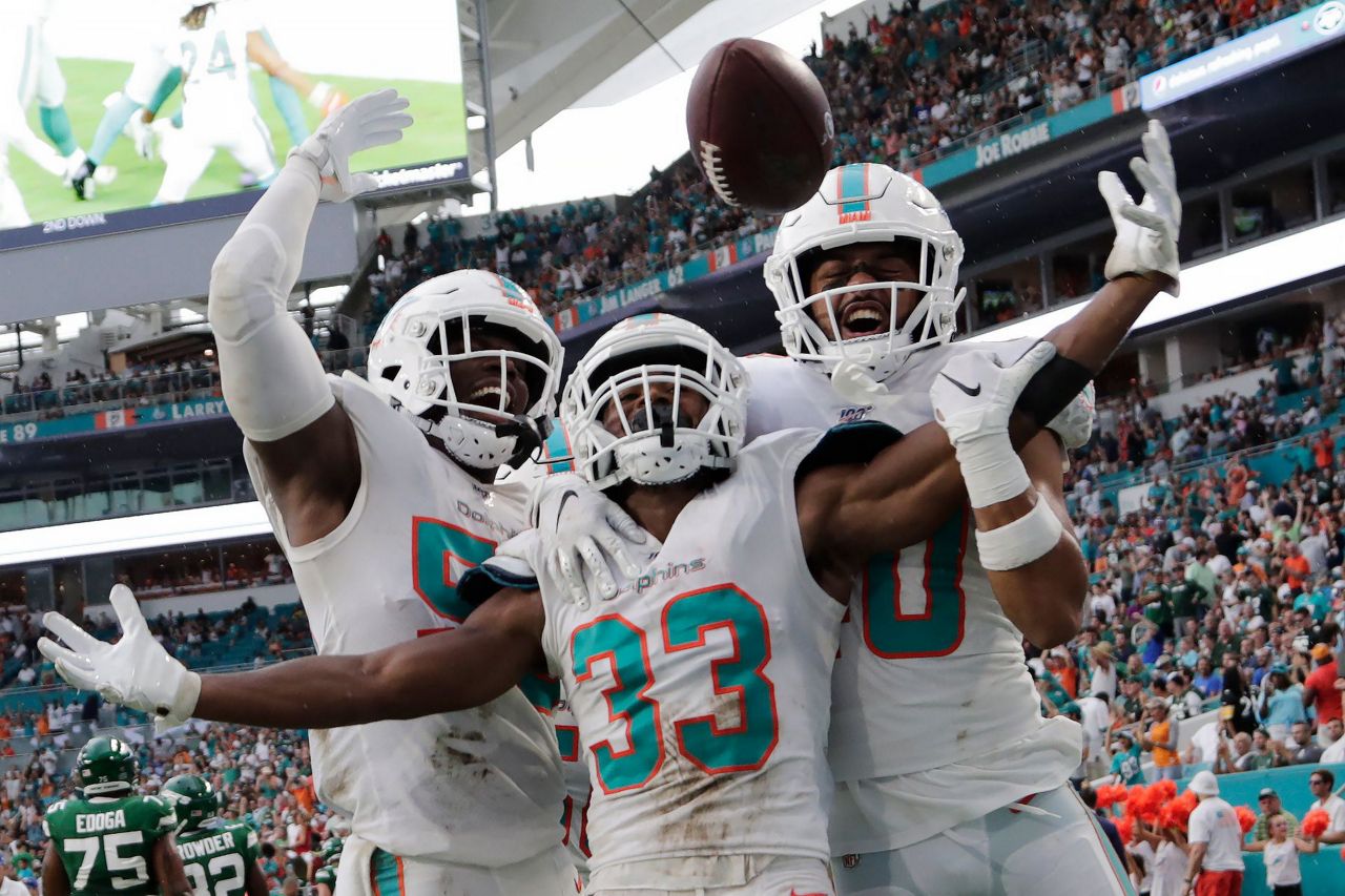 Dolphins get first win of 2019, top Jets 26-18