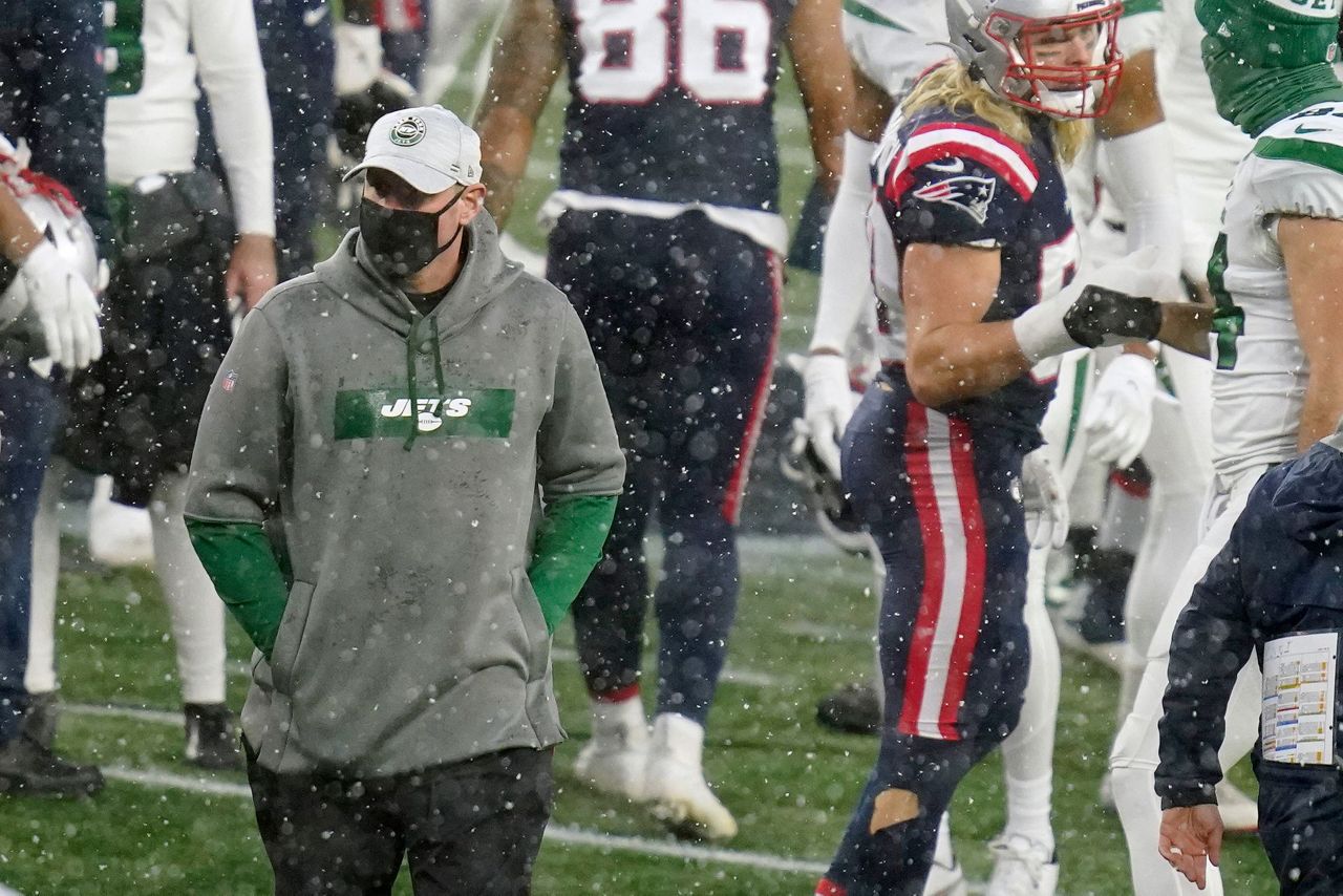 Jets fire coach Adam Gase after 2 seasons of failed offense