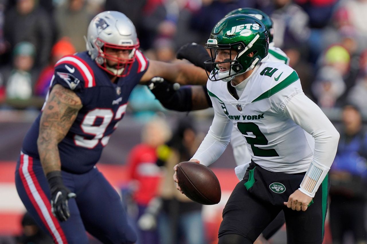 Marcus Jones' late punt return lifts Patriots over Jets 10-3