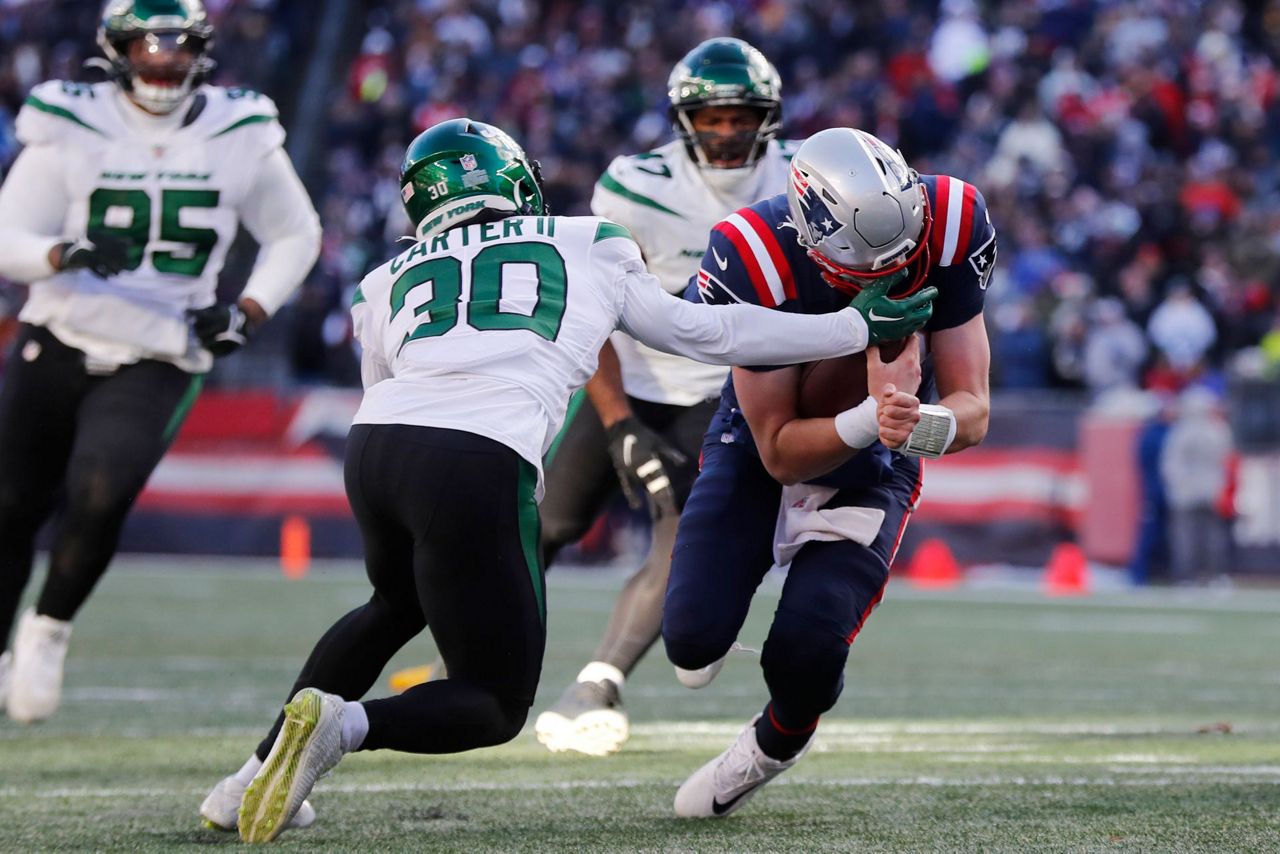Marcus Jones' late punt return lifts Patriots over Jets 10-3