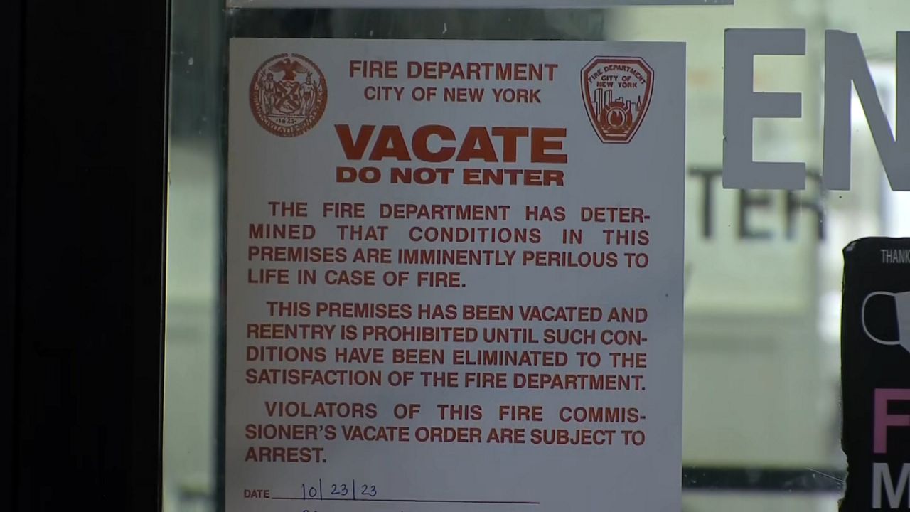 Vacate order at Midtown migrant shelter forces 130 to move
