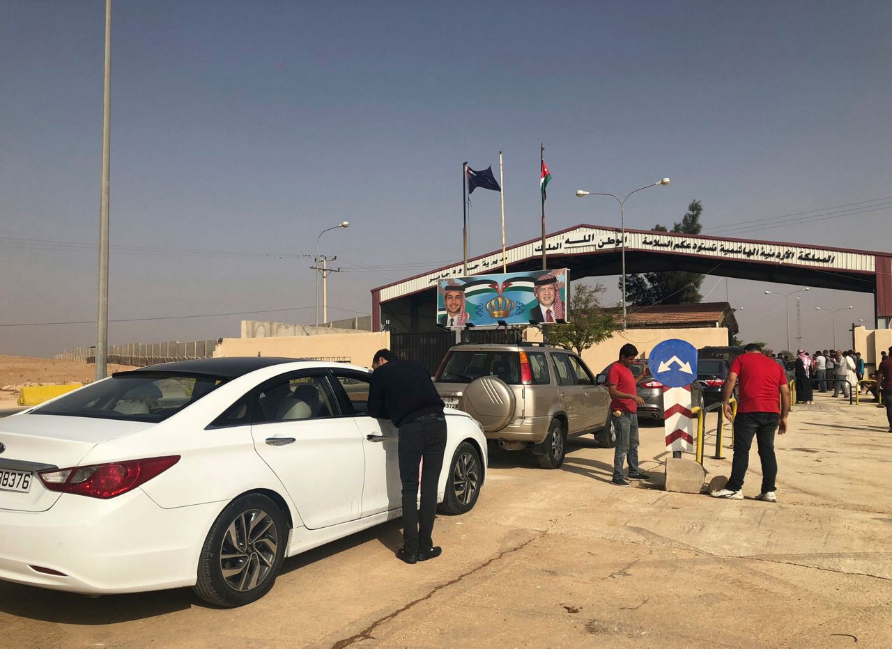 Syria's key border crossings with Jordan, Israel to reopen