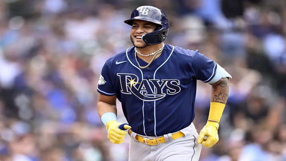 Lowe, Siri hit homers as Rays beat Cubs 4-3