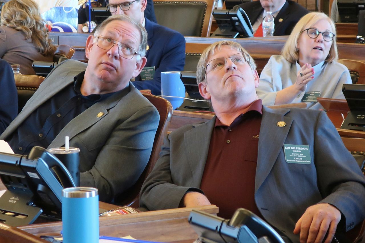 Ghost of past Kansas tax-slashing kills push to resume cuts