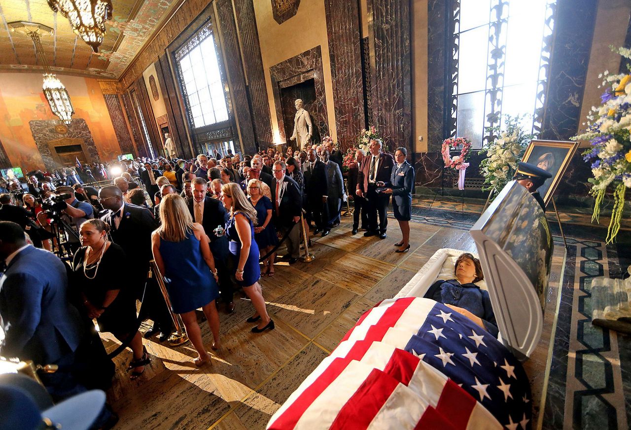 Memorials for former governor Blanco move to her Cajun home