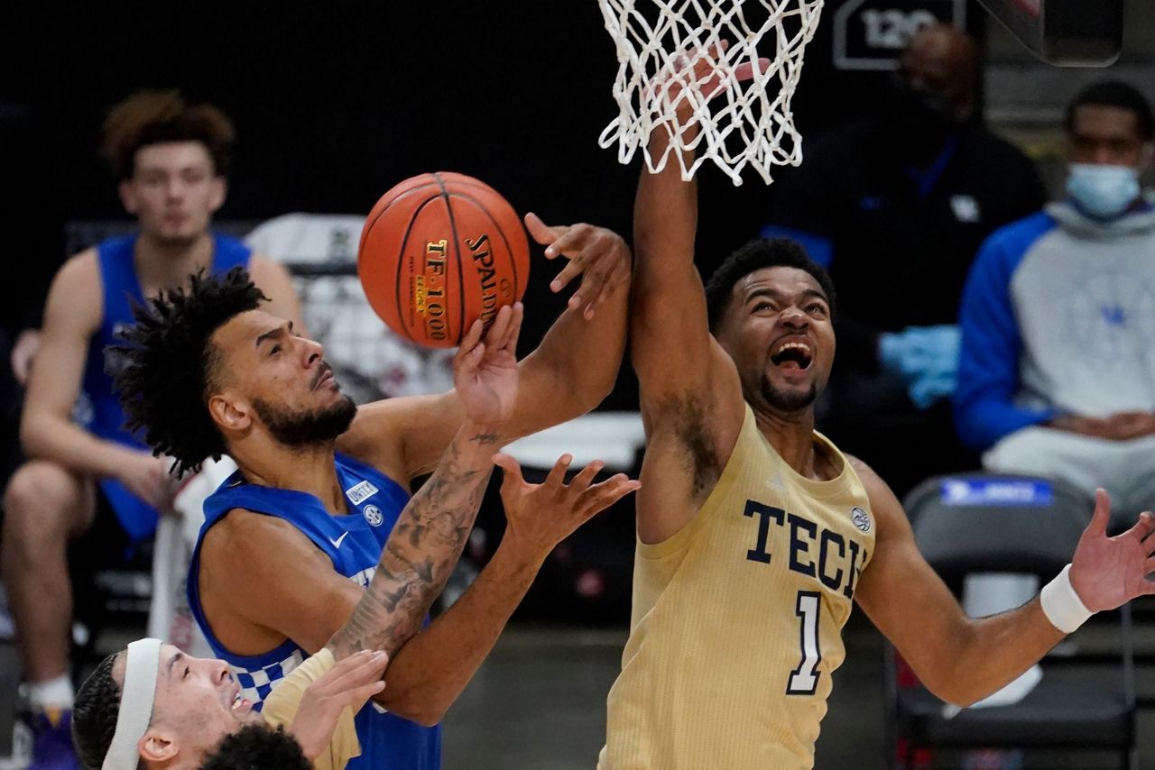 Wright powers Georgia Tech past slumping No. 20 Kentucky