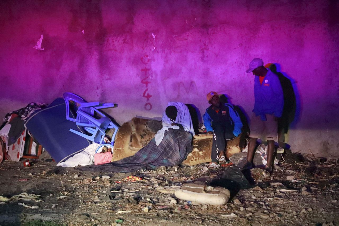 Kenya's president blames corruption and incompetence for fire tragedy ...