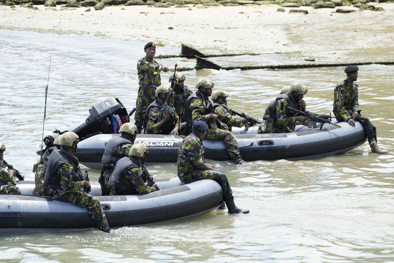 Kenya’s military chief dies in a helicopter crash