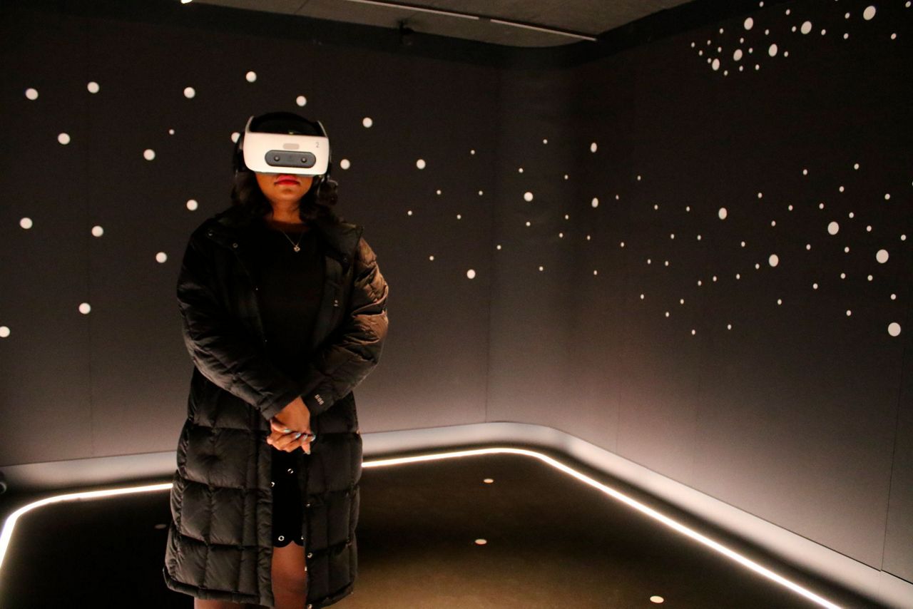 High-tech Chicago exhibit puts visitors eye-to-eye with MLK
