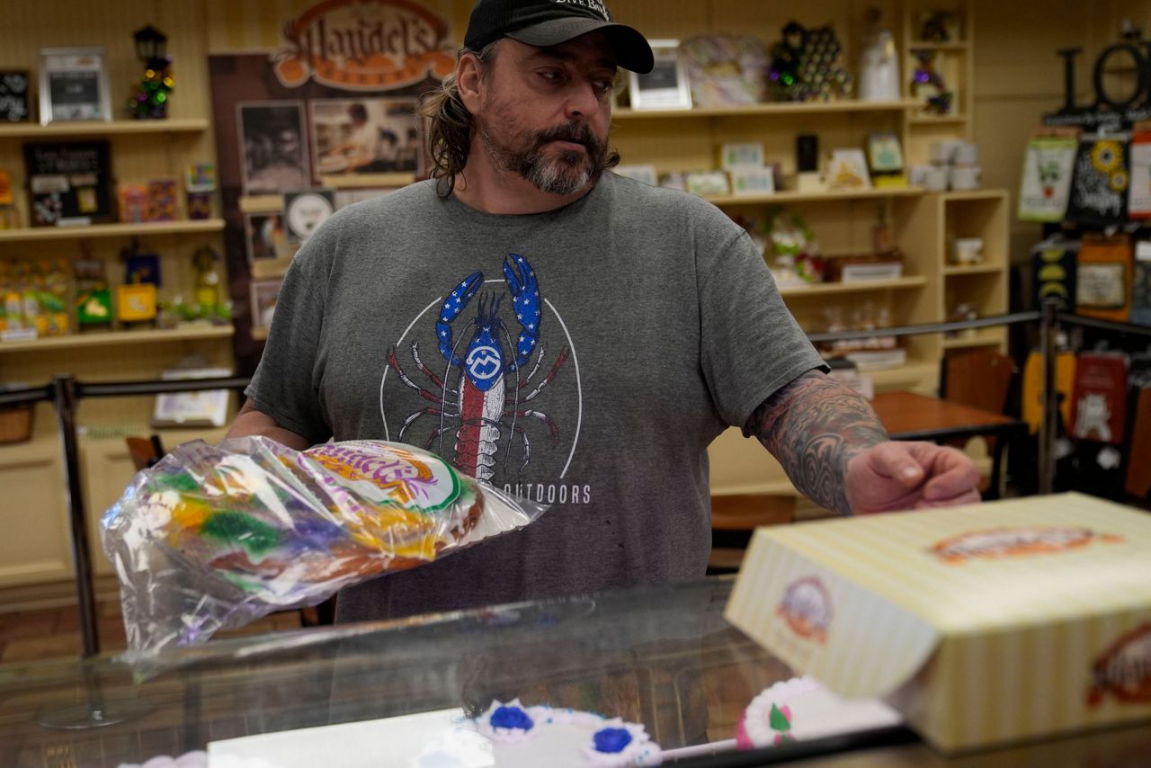 Fat Tuesday means big business for New Orleans bakers under exploding ...