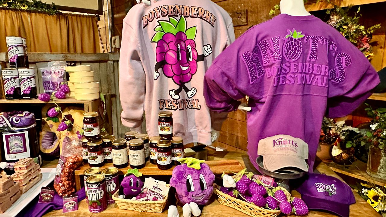 Knott's Berry Farm is going back to the (boysen)berry start