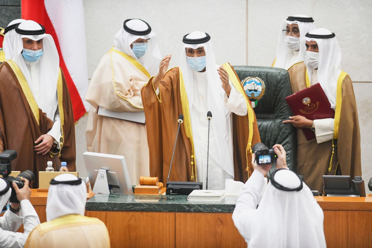 Crown Prince Sheikh Nawaf sworn in as new ruler of Kuwait