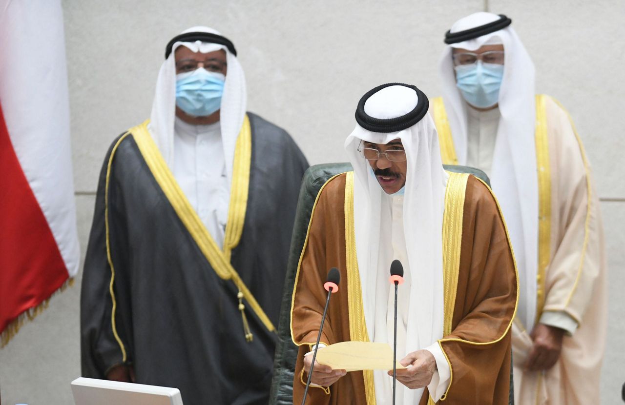Crown Prince Sheikh Nawaf sworn in as new ruler of Kuwait
