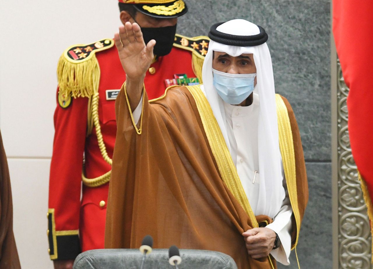 Crown Prince Sheikh Nawaf sworn in as new ruler of Kuwait