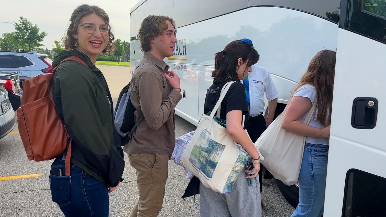 Citizens raise concerns about Enbridge Line 5 reroute