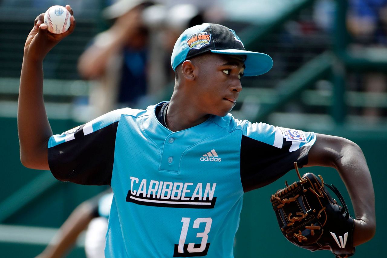 Unbeaten Japan takes on Curacao in Little League semifinal
