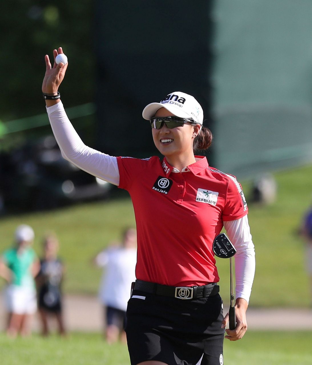 Birdie on 18 gives Lee a victory on her birthday
