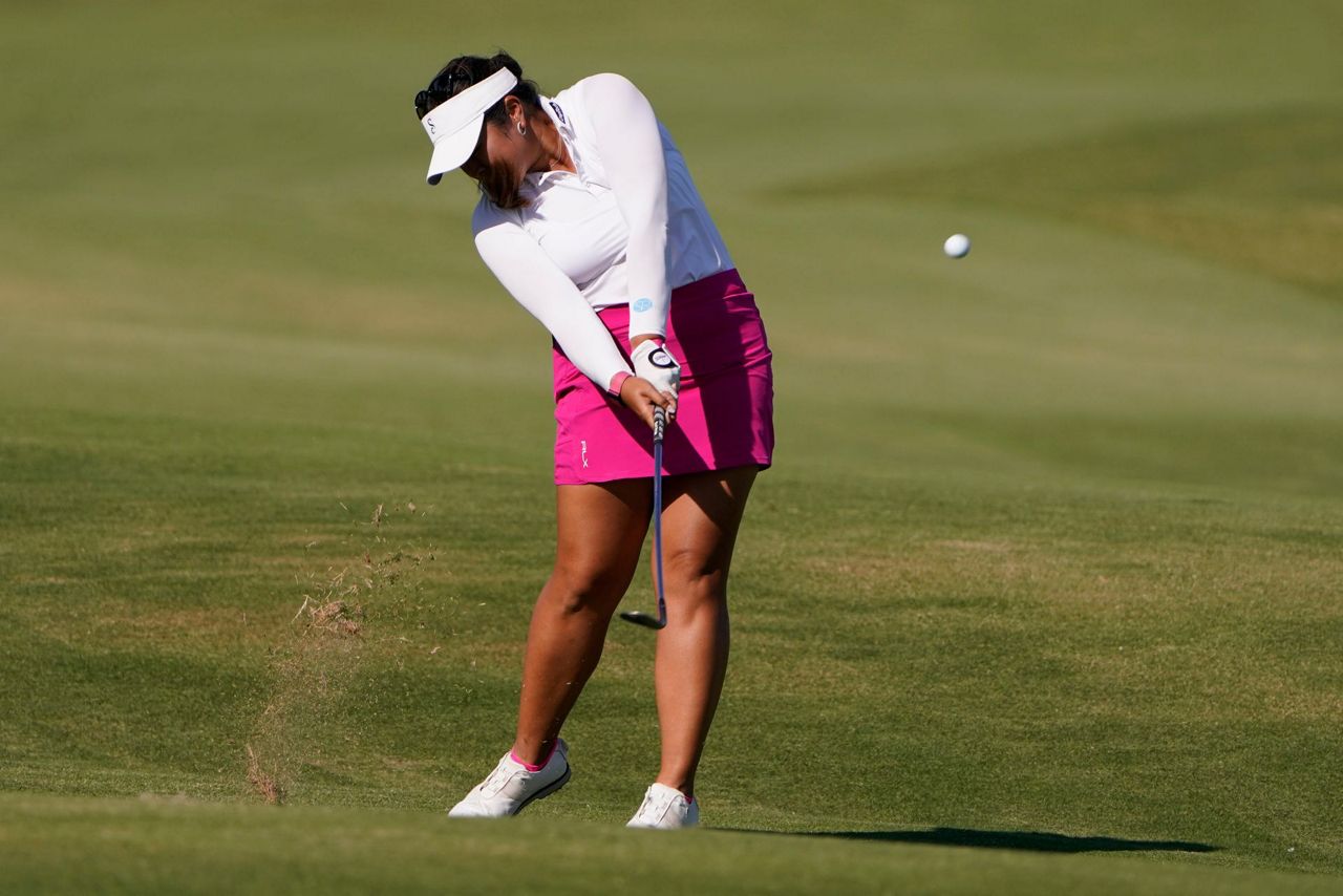 Xiyu Lin makes late eagle to take LPGA lead in Texas